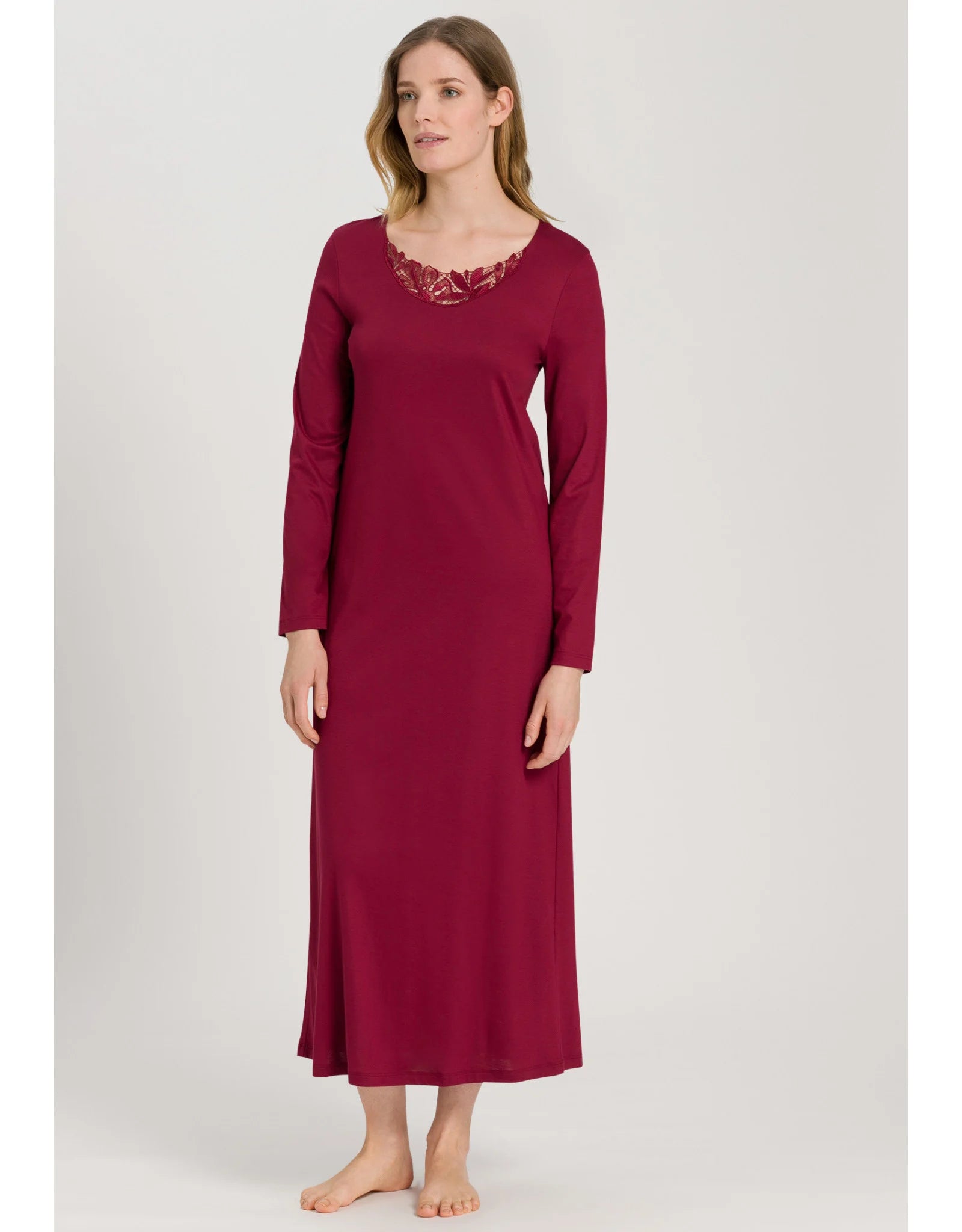 Hanro Zelda Long Sleeve Gown – Esprit De La Femme Lingerie